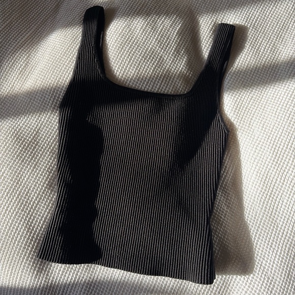 Babaton | Tops | Babaton Black Ribbed Tank Top | Poshmark